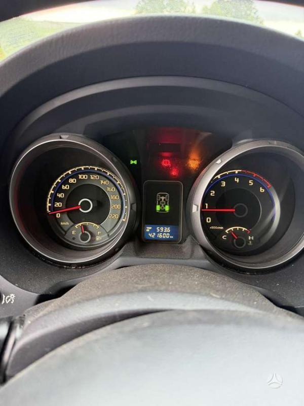 Brūns Mitsubishi Pajero 2008 Šalčininkai, ar dzinēja tilpumu 3.20 L un nobraukumu 420 tūkst. km par 3999 €, foto 8 vietnē AUTOMOTO.COM.LV