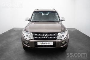 Brūns Mitsubishi Pajero 2012 Tallina, ar dzinēja tilpumu 3.20 L un nobraukumu 289 tūkst. km par 15999 €, foto 3 vietnē AUTOMOTO.COM.LV