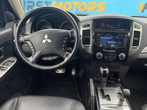 Brūns Mitsubishi Pajero 2015 Rīga, ar dzinēja tilpumu 3.20 L un nobraukumu 237 tūkst. km par 14950 €, foto 12 vietnē AUTOMOTO.COM.LV