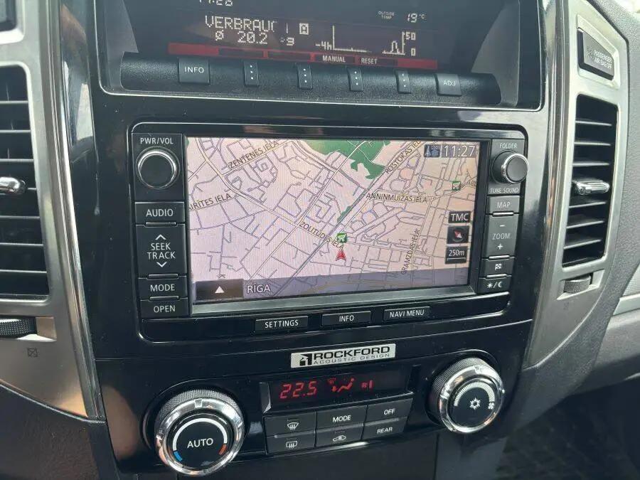 Brūns Mitsubishi Pajero 2015 Rīga, ar dzinēja tilpumu 3.20 L un nobraukumu 237 tūkst. km par 14950 €, foto 15 vietnē AUTOMOTO.COM.LV