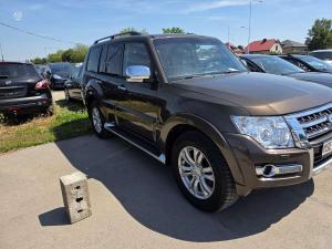 Brūns Mitsubishi Pajero 2018 Šauļi, ar dzinēja tilpumu 3.20 L un nobraukumu 246 tūkst. km par 18500 €, foto 4 vietnē AUTOMOTO.COM.LV