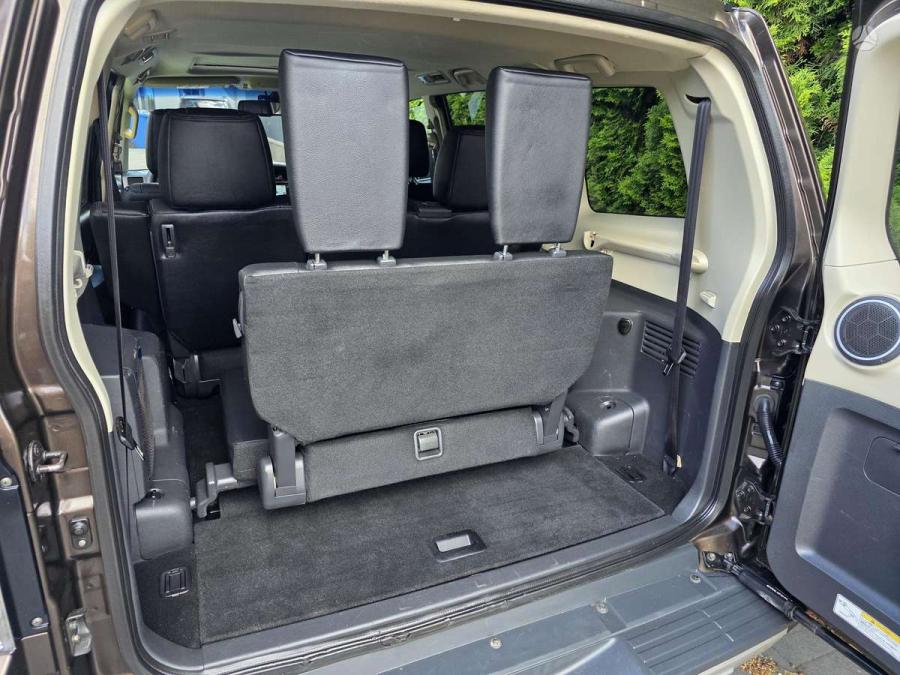 Brūns Mitsubishi Pajero 2018 Šauļi, ar dzinēja tilpumu 3.20 L un nobraukumu 246 tūkst. km par 18500 €, foto 12 vietnē AUTOMOTO.COM.LV