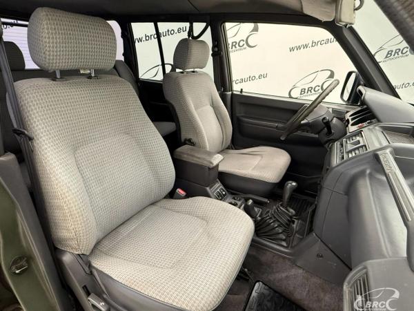 Mitsubishi Pajero 1992 Viļņa, ar dzinēja tilpumu 2.48 L un nobraukumu 279 tūkst. km par 10900 €, foto 6 vietnē AUTOMOTO.COM.LV