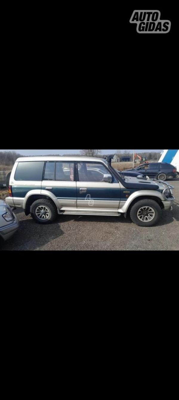 Mitsubishi Pajero 1995 Kauņa, ar dzinēja tilpumu 2.50 L un nobraukumu 185 tūkst. km par 2700 €, foto 1 vietnē AUTOMOTO.COM.LV