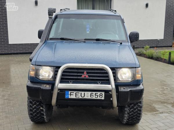 Мицубиси Паджеро 1995 в Шилуте на AUTOMOTO.COM.LV Мицубиси Паджеро 1995 в Шилуте, объемом двигателя 2.50 л и пробегом 300 тыс. км за 3600 €, фото 8 на AUTOMOTO.COM.LV