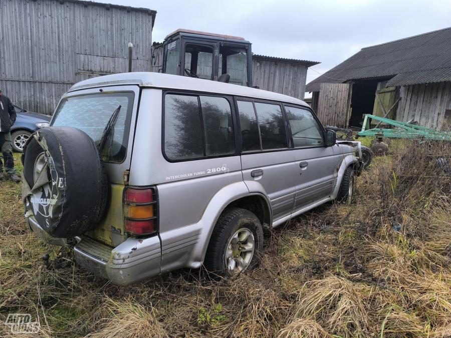 Mitsubishi Pajero 1996 Ignalina, ar dzinēja tilpumu 2.80 L un nobraukumu 400 tūkst. km par 850 €, foto 2 vietnē AUTOMOTO.COM.LV