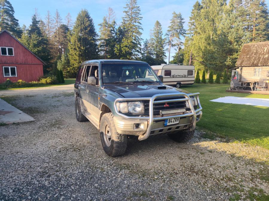 Mitsubishi Pajero 1999 Rakvere, ar dzinēja tilpumu 0.00 L un nobraukumu 0 tūkst. km par 3500 €, foto 1 vietnē AUTOMOTO.COM.LV