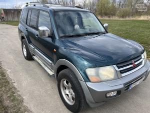 Mitsubishi Pajero 2001 in Kaunas, with an engine capacity of 3.20 L and mileage of 360 thousand km for 3200 €, photo 3 on AUTOMOTO.COM.LV