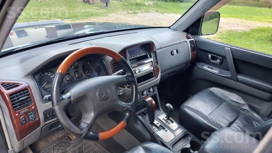Mitsubishi Pajero 2005 Jelgava, ar dzinēja tilpumu 3.20 L un nobraukumu 340 tūkst. km par 3990 €, foto 14 vietnē AUTOMOTO.COM.LV