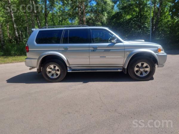 Мицубиси Паджеро 2005 в Рига, объемом двигателя 2.50 л и пробегом 217 тыс. км за 4250 €, фото 3 на AUTOMOTO.COM.LV