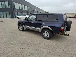 Mitsubishi Pajero 2005 Kauņa, ar dzinēja tilpumu 3.20 L un nobraukumu 400 tūkst. km par 2300 €, foto 7 vietnē AUTOMOTO.COM.LV
