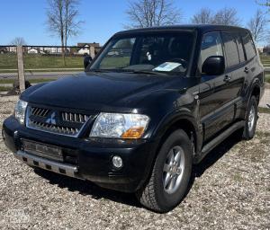 Mitsubishi Pajero 2006 Kretinga, ar dzinēja tilpumu 3.20 L un nobraukumu 319 tūkst. km par 5500 €, foto  vietnē AUTOMOTO.COM.LV