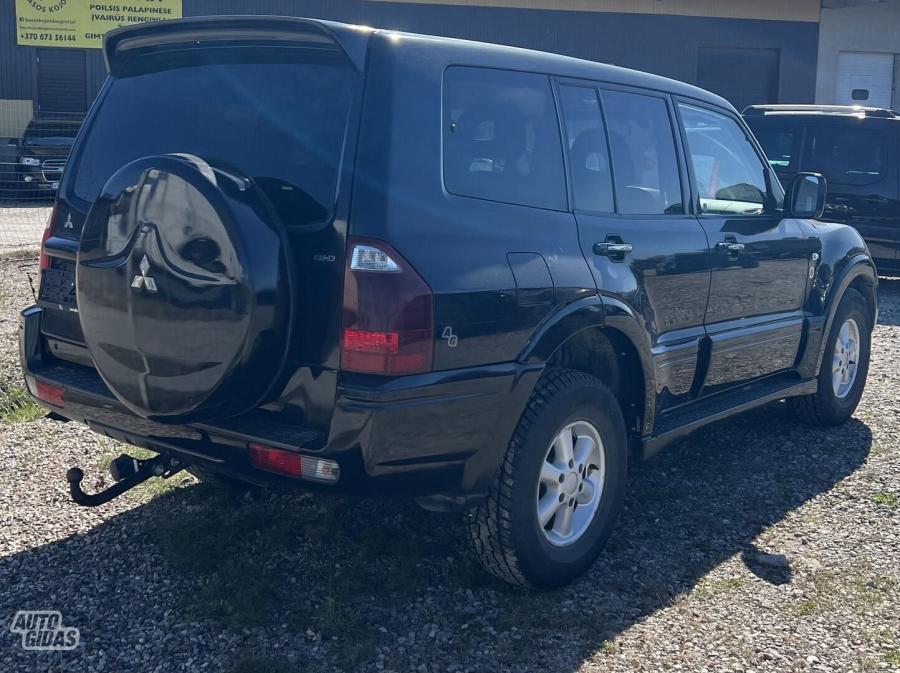 Mitsubishi Pajero 2006 Kretinga, ar dzinēja tilpumu 3.20 L un nobraukumu 319 tūkst. km par 5500 €, foto 7 vietnē AUTOMOTO.COM.LV