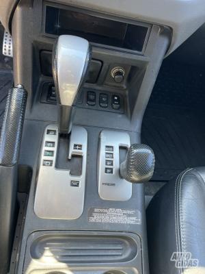 Mitsubishi Pajero 2006 Kretinga, ar dzinēja tilpumu 3.20 L un nobraukumu 319 tūkst. km par 5500 €, foto 17 vietnē AUTOMOTO.COM.LV