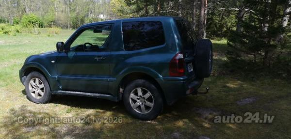 Mitsubishi Pajero 2006 in Kardla, with an engine capacity of 3.20 L and mileage of 344 thousand km for 5800 €, photo 4 on AUTOMOTO.COM.LV