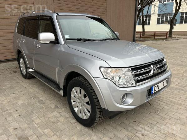 Mitsubishi Pajero 2007 Jelgava, ar dzinēja tilpumu 3.00 L un nobraukumu 313 tūkst. km par 6300 €, foto 6 vietnē AUTOMOTO.COM.LV