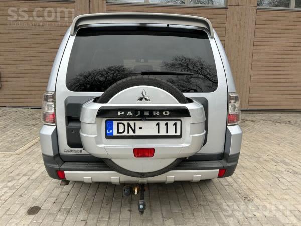 Mitsubishi Pajero 2007 Jelgava, ar dzinēja tilpumu 3.00 L un nobraukumu 313 tūkst. km par 6300 €, foto 10 vietnē AUTOMOTO.COM.LV