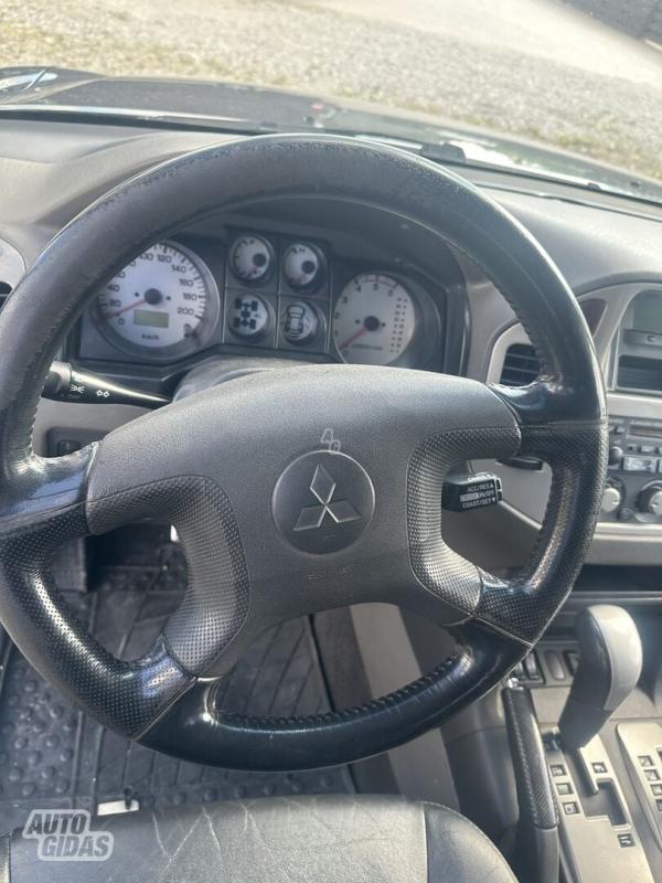 Mitsubishi Pajero 2007 Klaipėda, ar dzinēja tilpumu 3.20 L un nobraukumu 300 tūkst. km par 4700 €, foto 10 vietnē AUTOMOTO.COM.LV