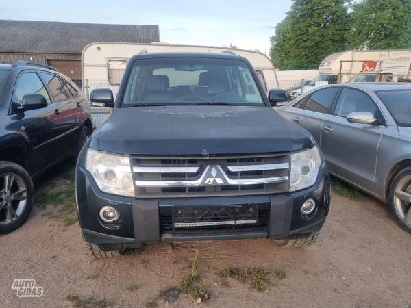 Mitsubishi Pajero 2009 Tauragė, ar dzinēja tilpumu 3.20 L un nobraukumu 250 tūkst. km par 4750 €, foto 3 vietnē AUTOMOTO.COM.LV