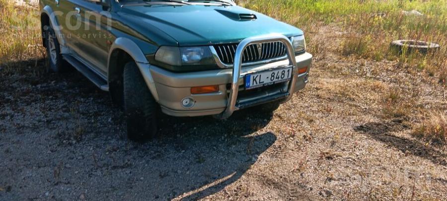 Зеленый Мицубиси Паджеро 1998 в Елгава, объемом двигателя 2.50 л и пробегом 0 тыс. км за 1650 €, фото 4 на AUTOMOTO.COM.LV