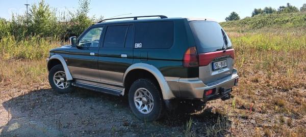 Zaļš Mitsubishi Pajero 1998 Jelgava, ar dzinēja tilpumu 2.50 L un nobraukumu 0 tūkst. km par 1650 €, foto 6 vietnē AUTOMOTO.COM.LV