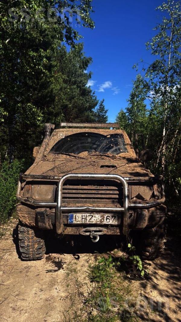 Zaļš Mitsubishi Pajero 1998 Rēzekne, ar dzinēja tilpumu 2.80 L un nobraukumu 0 tūkst. km par 4500 €, foto 9 vietnē AUTOMOTO.COM.LV