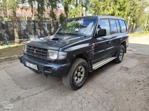 Зеленый Мицубиси Паджеро 2000 в Утена, объемом двигателя 2.80 л и пробегом 390 тыс. км за 2200 €, фото 3 на AUTOMOTO.COM.LV