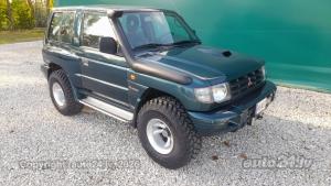 Zaļš Mitsubishi Pajero 2002 Tartu, ar dzinēja tilpumu 2.50 L un nobraukumu 121 tūkst. km par 8900 €, foto  vietnē AUTOMOTO.COM.LV