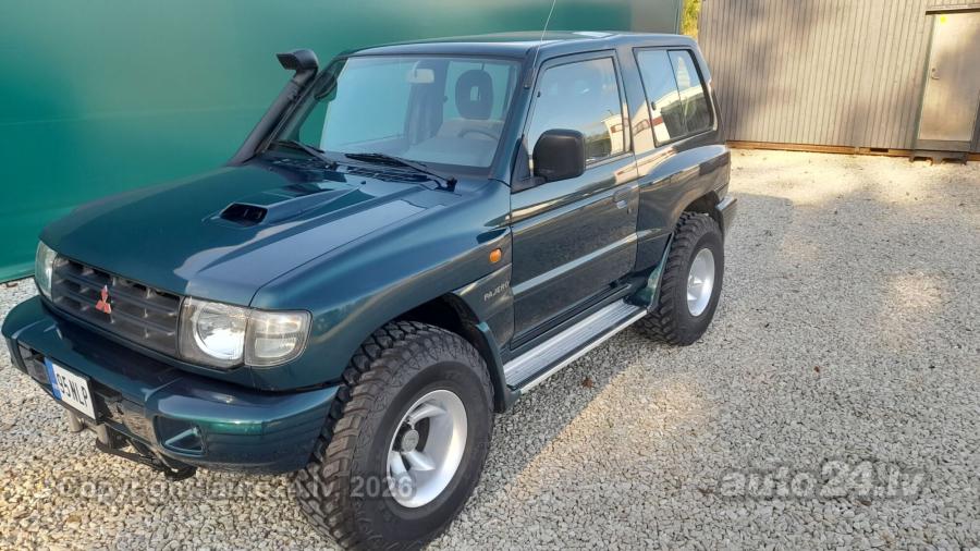Zaļš Mitsubishi Pajero 2002 Tartu, ar dzinēja tilpumu 2.50 L un nobraukumu 121 tūkst. km par 8900 €, foto 7 vietnē AUTOMOTO.COM.LV