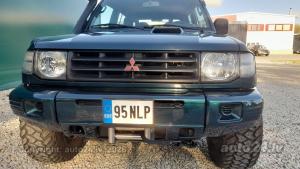 Zaļš Mitsubishi Pajero 2002 Tartu, ar dzinēja tilpumu 2.50 L un nobraukumu 121 tūkst. km par 8900 €, foto 8 vietnē AUTOMOTO.COM.LV