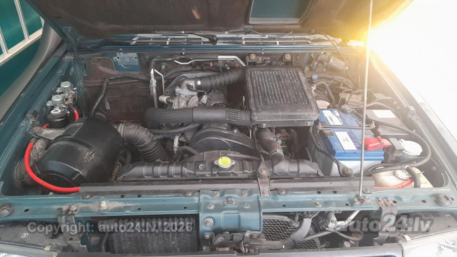Zaļš Mitsubishi Pajero 2002 Tartu, ar dzinēja tilpumu 2.50 L un nobraukumu 121 tūkst. km par 8900 €, foto 9 vietnē AUTOMOTO.COM.LV