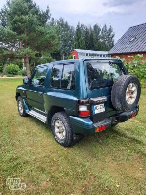 Zaļš Mitsubishi Pajero 2003 Viļņa, ar dzinēja tilpumu 2.50 L un nobraukumu 254 tūkst. km par 4300 €, foto 8 vietnē AUTOMOTO.COM.LV