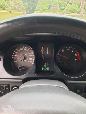 Zaļš Mitsubishi Pajero 2003 Viļņa, ar dzinēja tilpumu 2.50 L un nobraukumu 254 tūkst. km par 4300 €, foto 14 vietnē AUTOMOTO.COM.LV