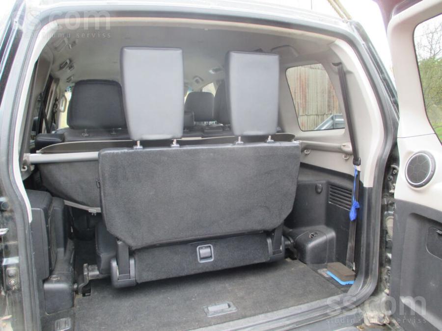 Zaļš Mitsubishi Pajero 2007 Rīga, ar dzinēja tilpumu 3.20 L un nobraukumu 317 tūkst. km par 7150 €, foto 16 vietnē AUTOMOTO.COM.LV