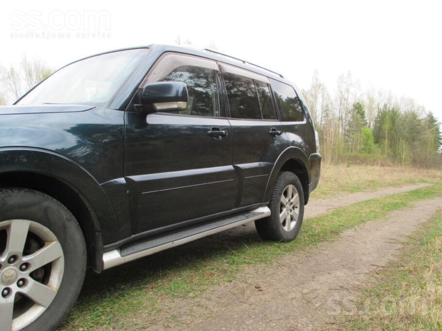 Zaļš Mitsubishi Pajero 2007 Rīga, ar dzinēja tilpumu 3.20 L un nobraukumu 317 tūkst. km par 7150 €, foto 19 vietnē AUTOMOTO.COM.LV