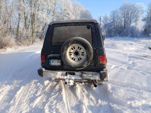 Pelēks Mitsubishi Pajero 1992 Viļņa, ar dzinēja tilpumu 2.50 L un nobraukumu 400 tūkst. km par 2500 €, foto 3 vietnē AUTOMOTO.COM.LV