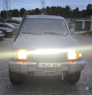 Grey Mitsubishi Pajero 1992 in Kaunas, with an engine capacity of 2.97 L and mileage of 270 thousand km for 999 €, photo 8 on AUTOMOTO.COM.LV