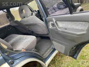 Pelēks Mitsubishi Pajero 1994 Alūksne, ar dzinēja tilpumu 2.50 L un nobraukumu 367 tūkst. km par 6500 €, foto 7 vietnē AUTOMOTO.COM.LV
