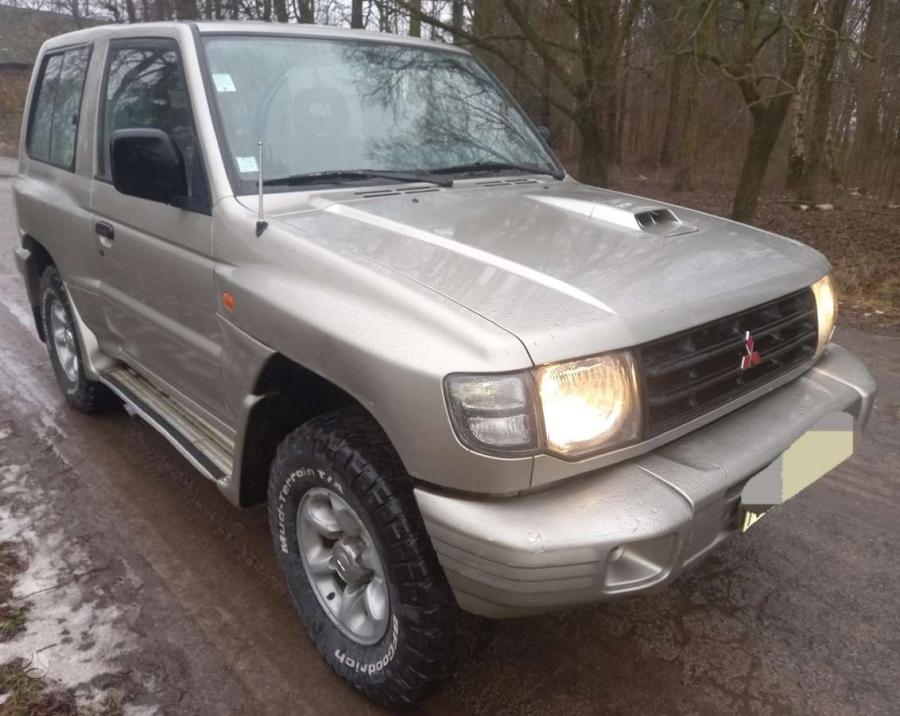 Grey Mitsubishi Pajero 1998 in Panevezys, with an engine capacity of 2.84 L and mileage of 166 thousand km for 4200 €, photo 9 on AUTOMOTO.COM.LV