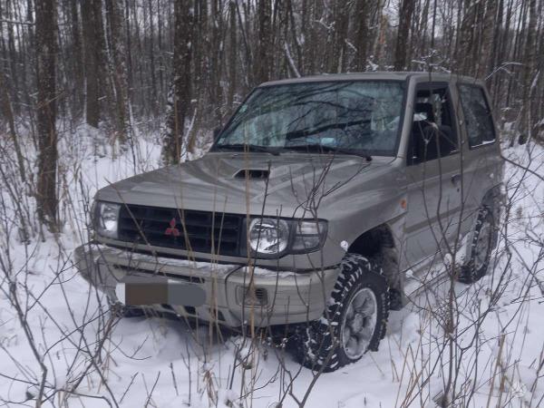 Grey Mitsubishi Pajero 1998 in Panevezys, with an engine capacity of 2.84 L and mileage of 160 thousand km for 4200 €, photo 1 on AUTOMOTO.COM.LV