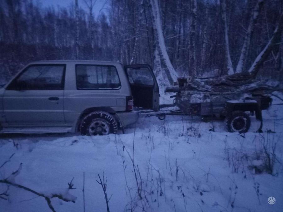 Серый Мицубиси Паджеро 1998 в Паневежис, объемом двигателя 2.84 л и пробегом 160 тыс. км за 4200 €, фото 5 на AUTOMOTO.COM.LV