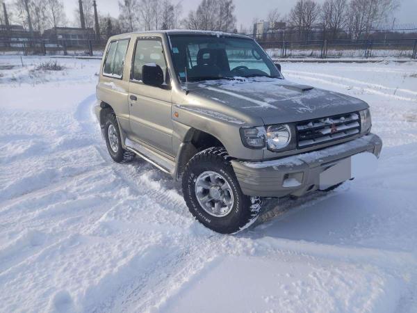 Grey Mitsubishi Pajero 1998 in Panevezys, with an engine capacity of 2.84 L and mileage of 160 thousand km for 4200 €, photo 9 on AUTOMOTO.COM.LV