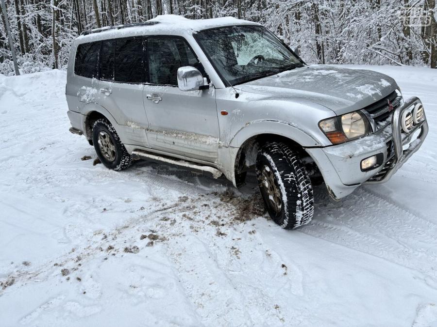 Серый Мицубиси Паджеро 2000 в Вильнюс, объемом двигателя 3.20 л и пробегом 313 тыс. км за 3799 €, фото 10 на AUTOMOTO.COM.LV