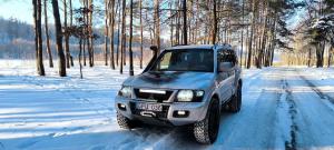 Pelēks Mitsubishi Pajero 2000 Kauņa, ar dzinēja tilpumu 3.20 L un nobraukumu 285 tūkst. km par 4500 €, foto 6 vietnē AUTOMOTO.COM.LV