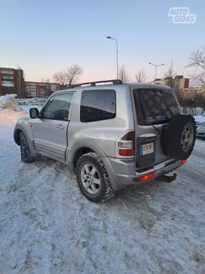 Grey Mitsubishi Pajero 2000 in Klaipeda, with an engine capacity of 3.20 L and mileage of 267 thousand km for 1800 €, photo 2 on AUTOMOTO.COM.LV