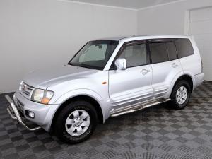 Grey Mitsubishi Pajero 2000 in Tallinn, with an engine capacity of 3.20 L and mileage of 339 thousand km for 1999 €, photo 11 on AUTOMOTO.COM.LV
