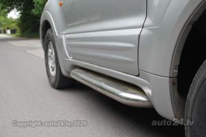 Pelēks Mitsubishi Pajero 2001 Tartu, ar dzinēja tilpumu 3.20 L un nobraukumu 297 tūkst. km par 2999 €, foto 7 vietnē AUTOMOTO.COM.LV
