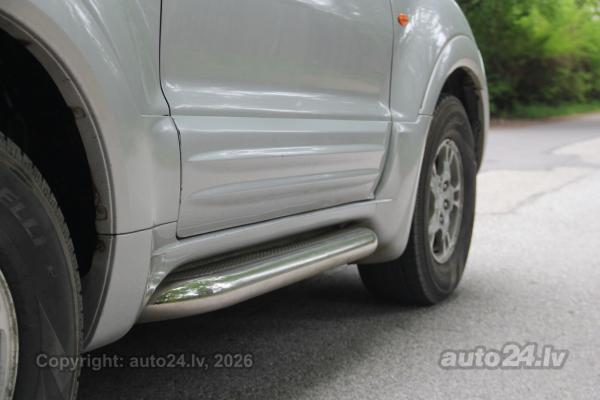 Pelēks Mitsubishi Pajero 2001 Tartu, ar dzinēja tilpumu 3.20 L un nobraukumu 297 tūkst. km par 2999 €, foto 7 vietnē AUTOMOTO.COM.LV