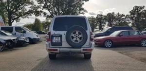 Grey Mitsubishi Pajero 2001 in Valmiera, with an engine capacity of 3.20 L and mileage of 586 thousand km for 2350 €, photo 5 on AUTOMOTO.COM.LV