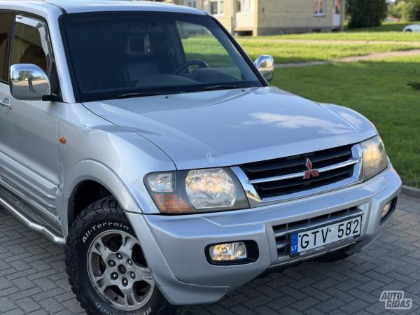 Pelēks Mitsubishi Pajero 2002 Kaišiadorys, ar dzinēja tilpumu 3.20 L un nobraukumu 343 tūkst. km par 3150 €, foto 2 vietnē AUTOMOTO.COM.LV